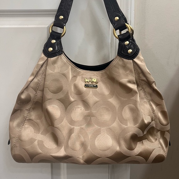 Coach | Bags | Coach Madison Op Art Sateen Maggie Shoulder Bag F9734305 ...